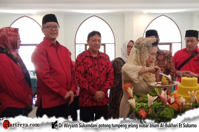 Di Ponpes Modern Sahid, Wiryanti Ajak Nobar Bung Karno Hormati Warisan ...